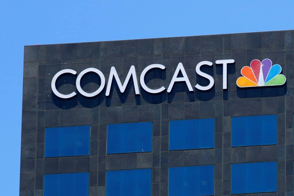 Is My Comcast Device Listening To Me? (We Checked) | TechPenny